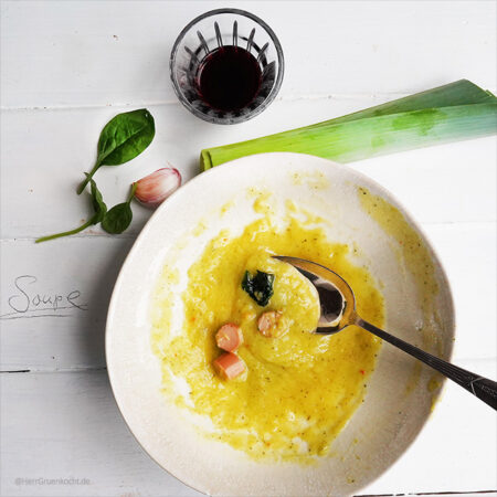 Die Herr Grün Silvestersuppe – eine Kartoffel-Lauchsuppe